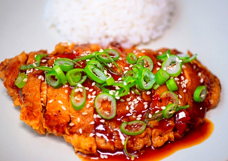 Křupavé a voňavé kuře (Xiāng Sū Jī 香酥鸡) - NUDLIČKA